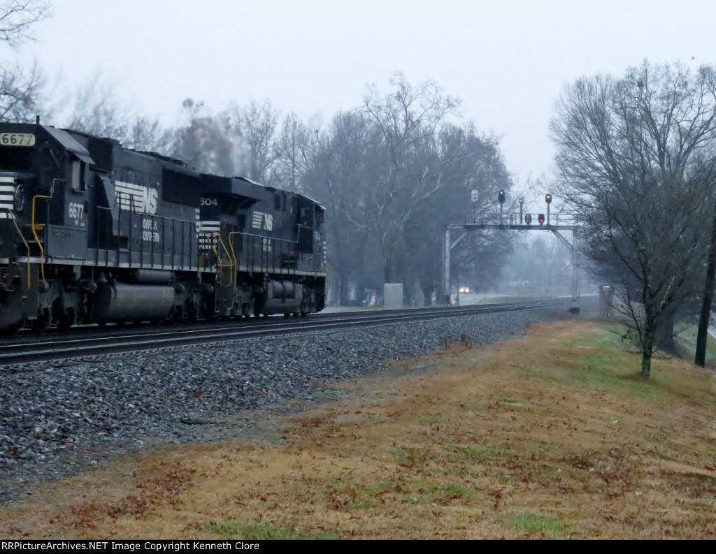 NS train #221 (Intermodal) (Charlotte, NC - Atlanta, GA) (pic 6)